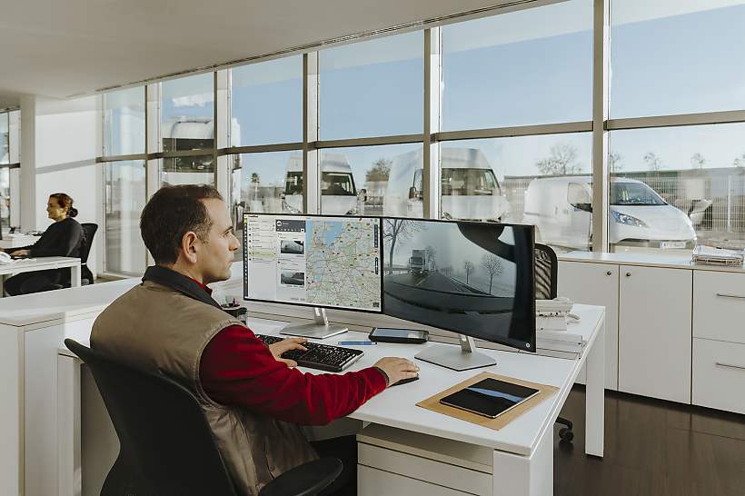 New infographic: Fleet management technologies 2024 - Webfleet Blog