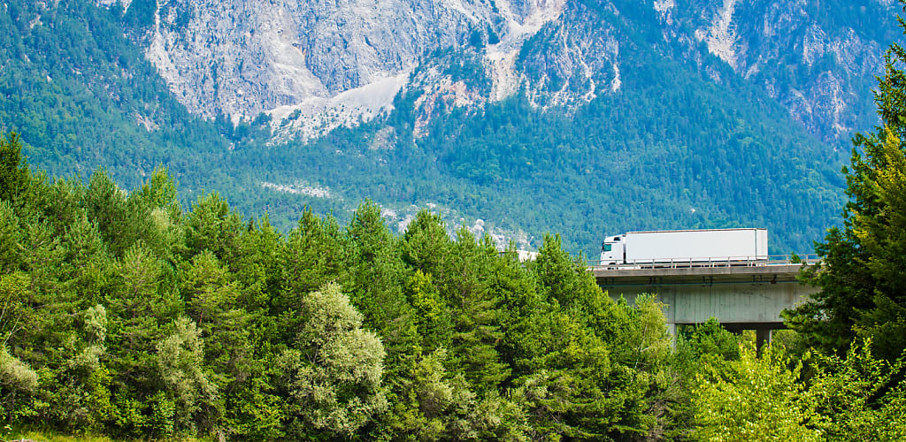 Normas EURO sobre emisiones: ¿qué conviene saber sobre ellas?